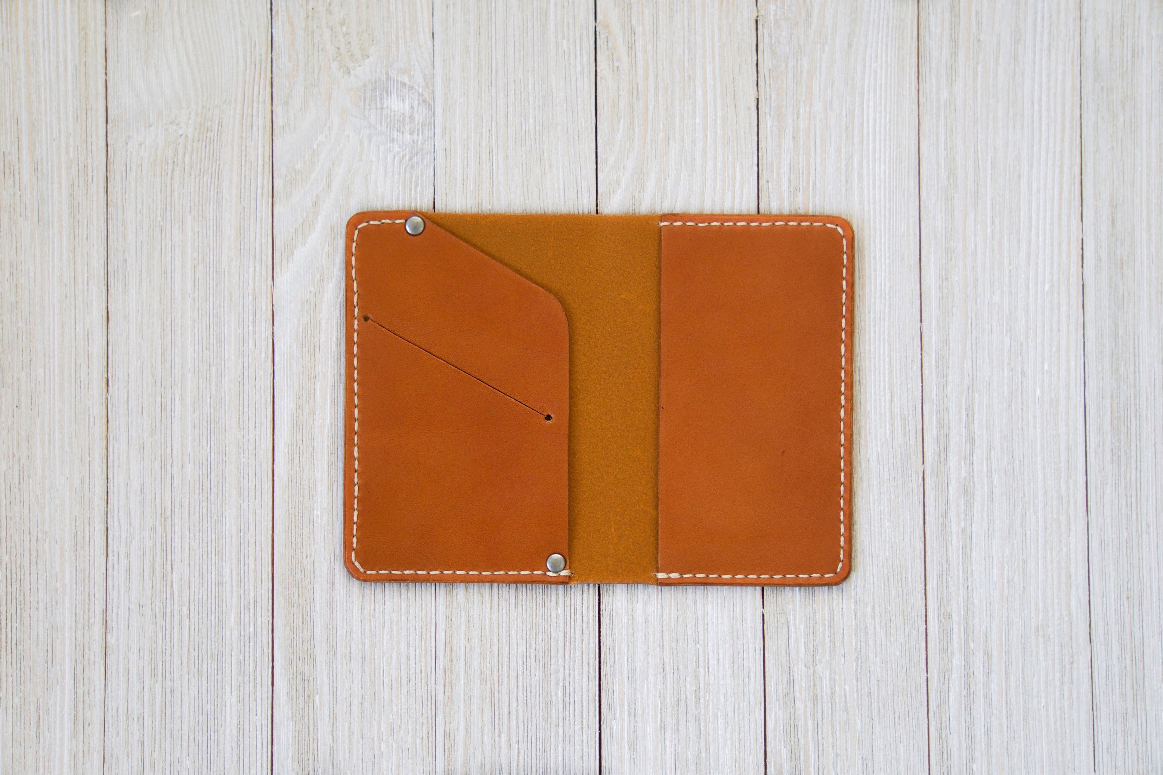Small Notebook Cover/Wallet In Tan – Rugged Minimalist